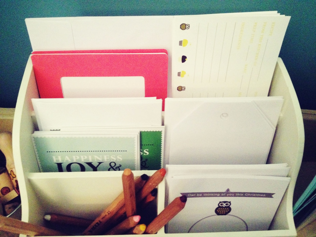 Writing with Kids :: DIY Writing Stations – Tiny Peasant