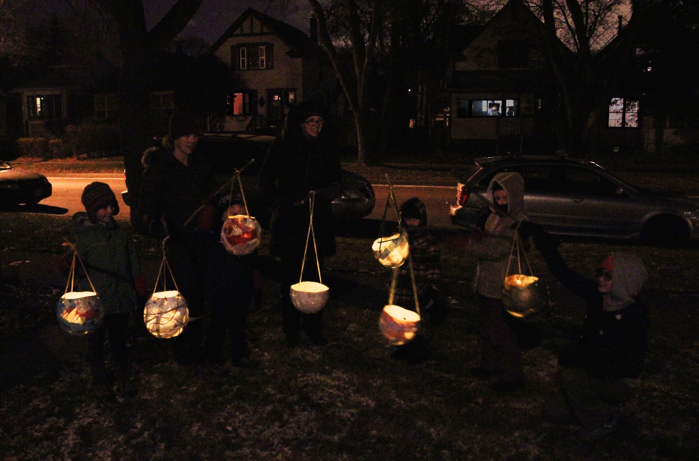 Carrying the Warmth of the Sun: DIY Paper Lanterns – Tiny Peasant